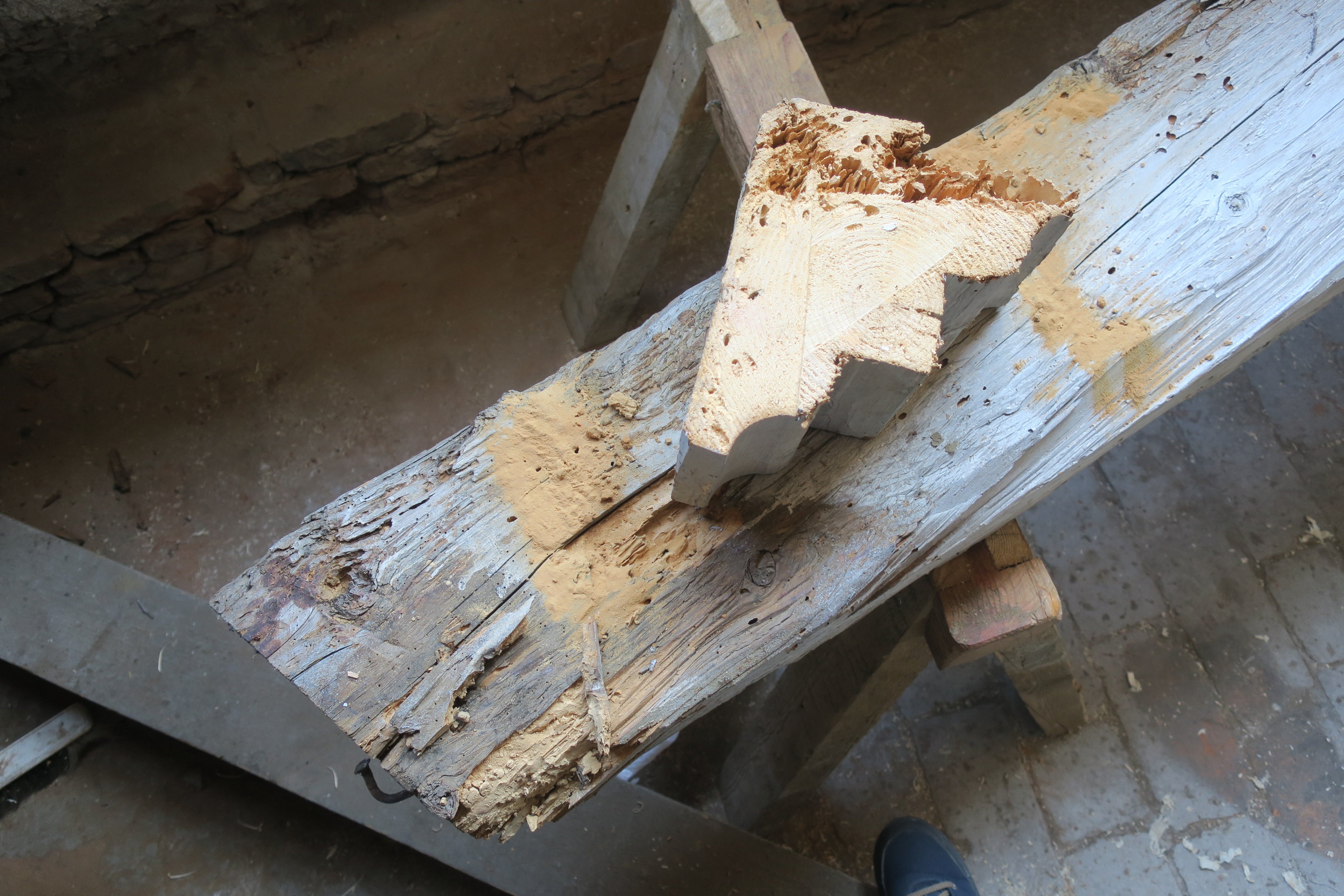 Pamiatkový úrad - Začala reštaurátorská a remeselná obnova fasád a ...